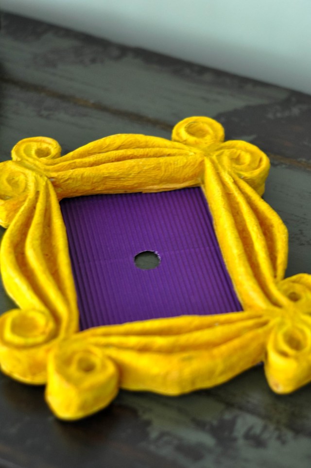 DIY Project: Monica’s Peep Hole Frame – DIARY OF A PMP MOM