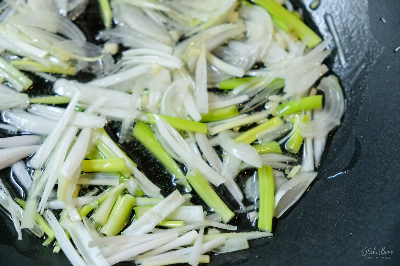 Recipe Of The Week – Chicken Spring Rolls – DIARY OF A PMP MOM