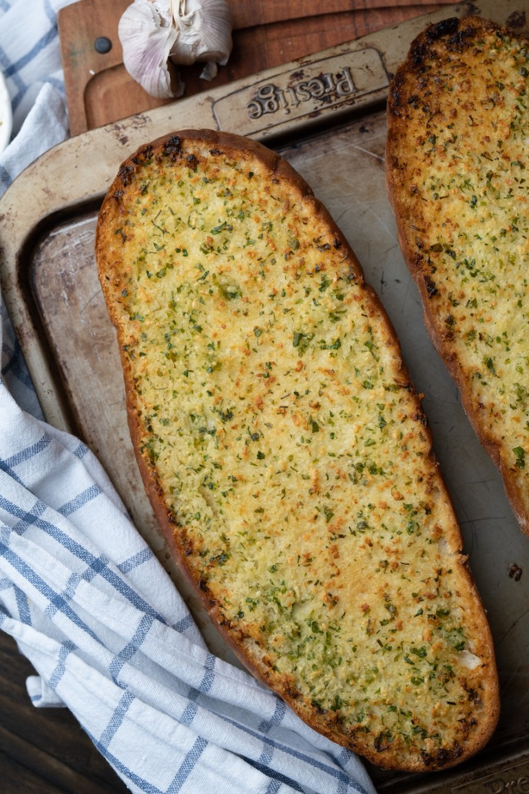 Recipe Of the Week – Garlic Bread – DIARY OF A PMP MOM